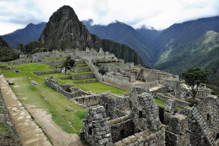10 ruínas históricas imperdíveis ao redor do mundo - Turismo & Cia